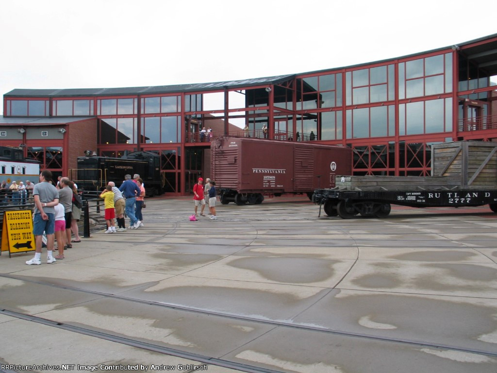 DL&W 426, PRR 105808 + RUT 2777